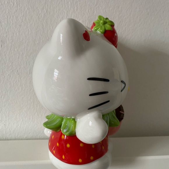 Blue Sky Hello Kitty | Accents | Blue Sky Hello Kitty With Strawberry ...